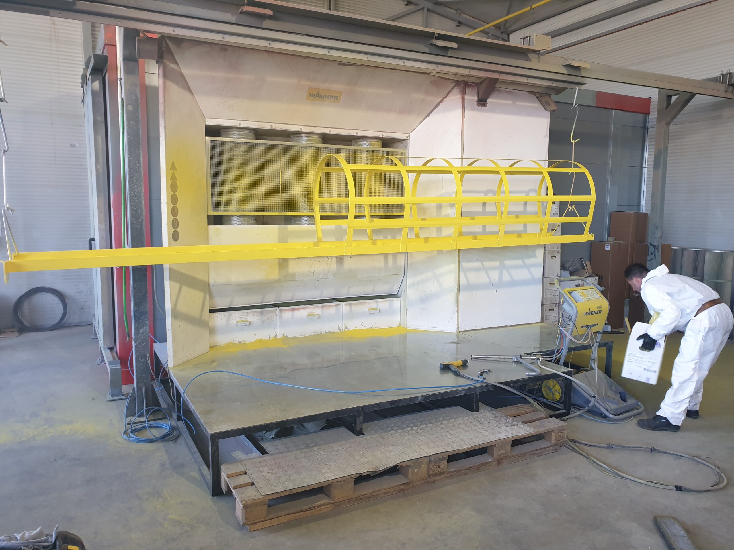 TEST CENTER FOR LIQUID AND POWDER COATINGS – Wagner